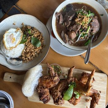 KIN LEN THAI NIGHT BITES - Updated May 2025 - 2654 Photos & 892 Reviews ...