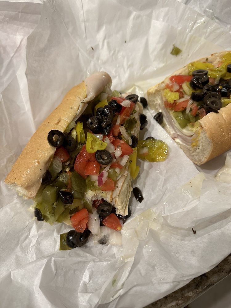 SUB MACHINE - Updated October 2024 - 84 Photos & 194 Reviews - 2064 W ...