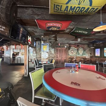 LULU’S BAIT SHACK - Updated December 2025 - 932 Photos & 936 Reviews ...