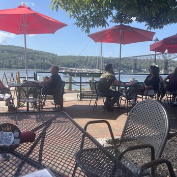 THE GOVERNESS BAR & RESTAURANT - Updated September 2025 - 39 Photos ...