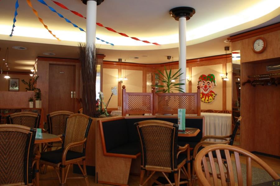 BÄCKEREI-CAFE KRAMER - Updated January 2025 - Donaustr. 20, Damme ...