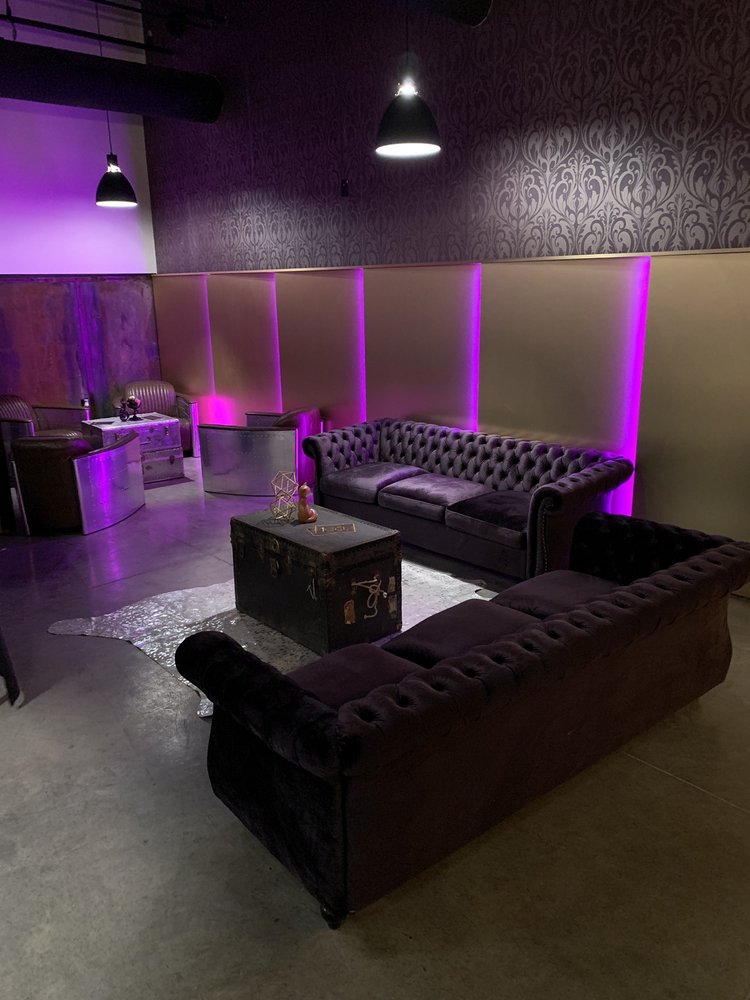 ESCAPOLOGY - 38 Photos & 69 Reviews - 2375 Victory Park Ln, Dallas ...