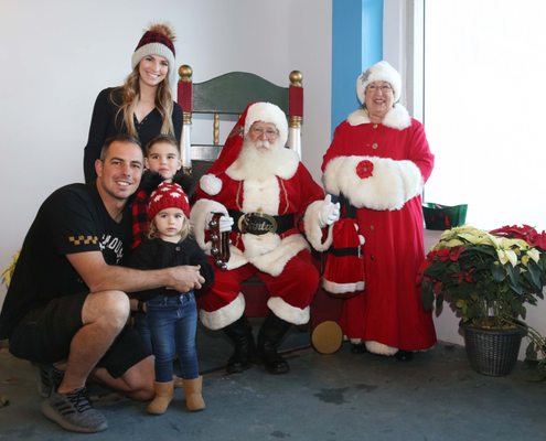 THE CUBE ICE AND ENTERTAINMENT CENTER - 71 Photos & 46 Reviews - 27745 ...