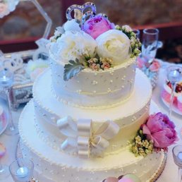 AA BAKERY & CAFE - Updated December 2025 - 1038 Photos & 621 Reviews ...