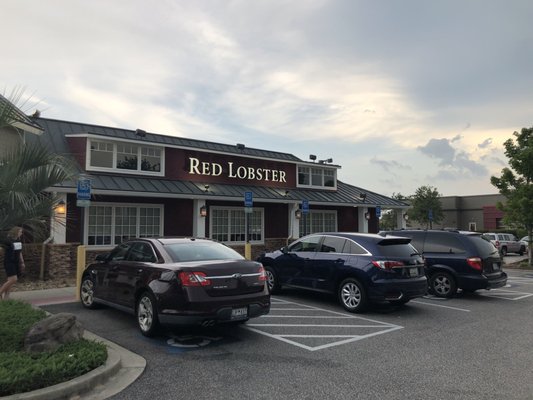 RED LOBSTER - 55 Photos & 64 Reviews - Seafood - 1230 N Retail Ct ...