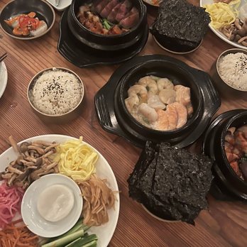 HAN OAK - Updated June 2024 - 1053 Photos & 372 Reviews - 511 NE 24th ...