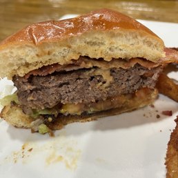 CRAFT 60 TAPHOUSE & GRILL - Updated December 2025 - 196 Photos & 148 ...