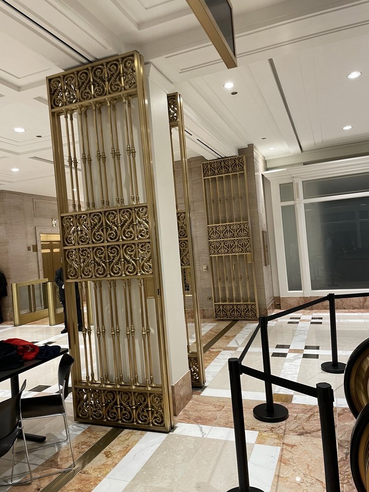WINTRUST BANK - LASALLE - Updated October 2024 - 52 Photos - 231 S ...