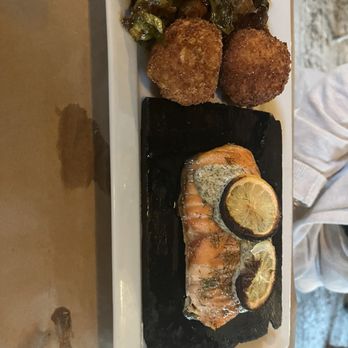 ANGEL OAK RESTAURANT - Updated August 2025 - 590 Photos & 731 Reviews ...