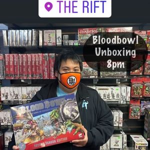 EPIC ROBO-SPIDER - Updated January 2025 - 11 Photos - 317 Main St ...