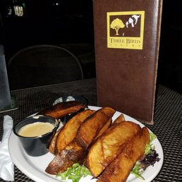 THREE BIRDS TAVERN - Updated December 2025 - 459 Photos & 578 Reviews ...