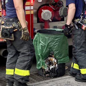 FDNY ENGINE 83 / LADDER 29 - Updated January 2025 - 618 E 138th St ...