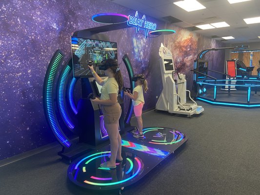 UNVREAL VR LOUNGE - 15561 S 94th Ave, Orland Park, Illinois - Virtual Reality Centers - Phone ...