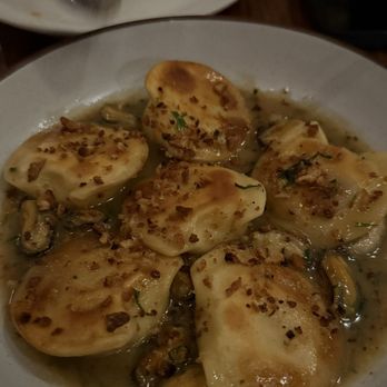 DAISIES - Updated March 2025 - 1332 Photos & 643 Reviews - 2375 N ...