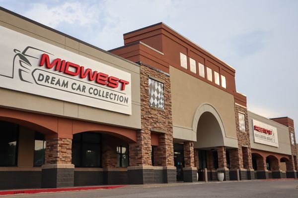 MIDWEST DREAM CAR COLLECTION - Updated November 2025 - 23 Photos - 3007 ...