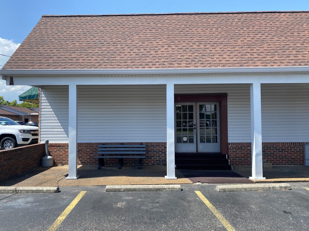 FASTAX - Updated July 2025 - 15 Photos - 450 W Main St, Gallatin ...