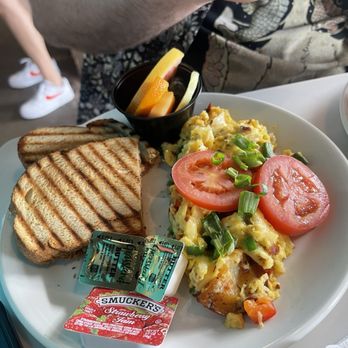 HESTER’S CAFE & COFFEE BAR - SIX POINTS - Updated October 2025 - 680 ...