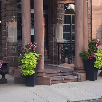 EDGEWATER MANOR RESTAURANT - Updated April 2025 - 49 Photos & 27 ...