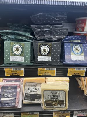 VONS - Updated January 2026 - 35 Photos & 33 Reviews - 2010 Cliff Dr ...