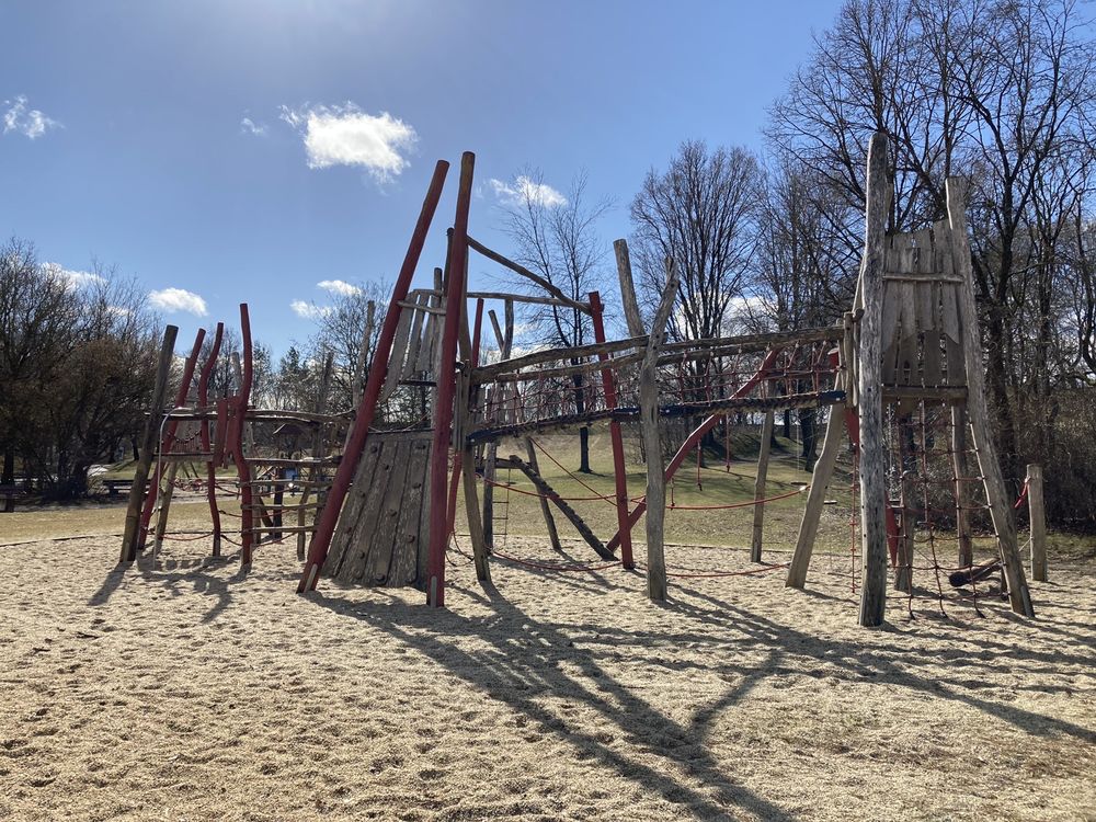 SPIELPLATZ ORTSPARK - Updated September 2024 - Wallbergstraße ...