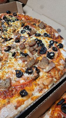 AZALEA INN - Updated August 2025 - 262 Photos & 229 Reviews - 2344 E ...