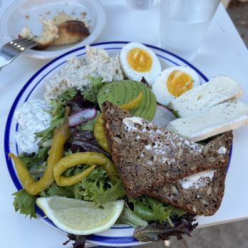 SMOR - Updated October 2025 - 60 Photos & 23 Reviews - 26 Putnam Ave ...