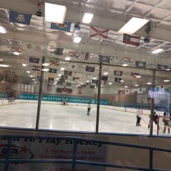 EXTREME ICE CENTER - Updated December 2024 - 90 Photos & 58 Reviews ...