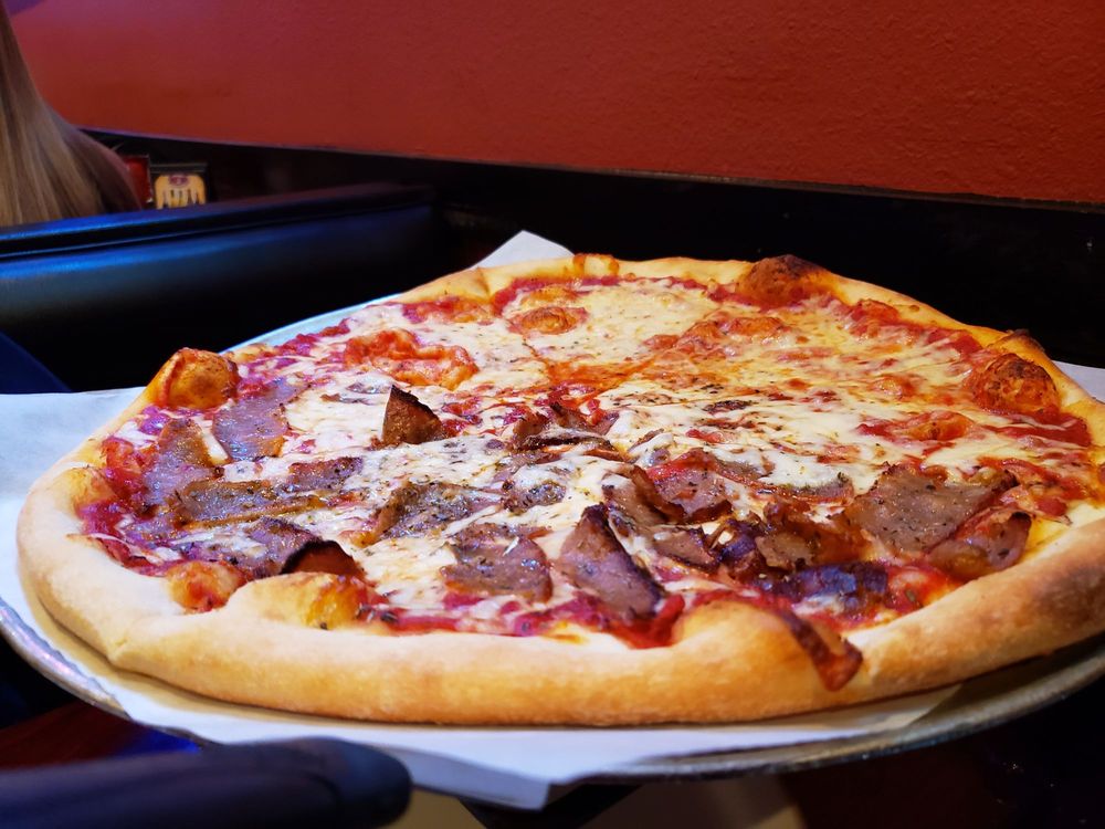 WOLVES HEAD PIZZA & WINGS - 76 Photos & 130 Reviews - Pizza - 1837 ...