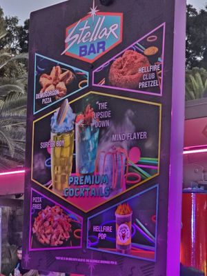 STELLAR BAR - Updated September 2025 - 11 Photos - 3322 Starway, North Hollywood, California ...