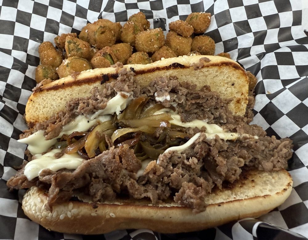 EIGHT STREET GRILL - Updated December 2025 - 13 Photos - 1920 NE 8th St ...