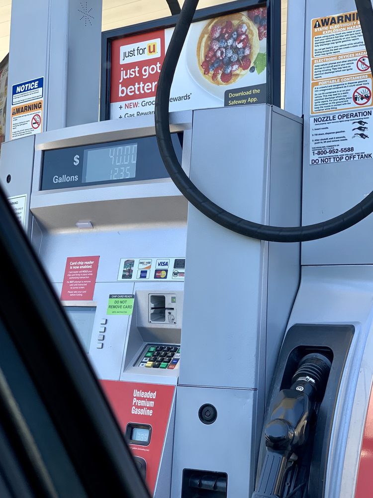 SAFEWAY GAS STATION - 48 Photos & 10 Reviews - 103 W American Canyon Rd ...