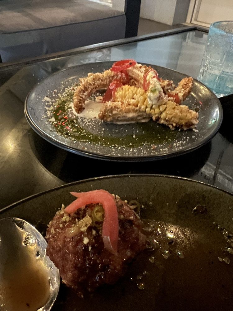 VIOLET’S & ZEN’S - 15 Photos - 2010 Wilton Dr, Wilton Manors, Florida ...