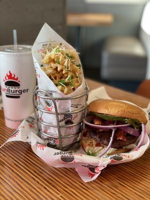 FUNBURGER - Updated January 2025 - 260 Photos & 333 Reviews - 2490 ...