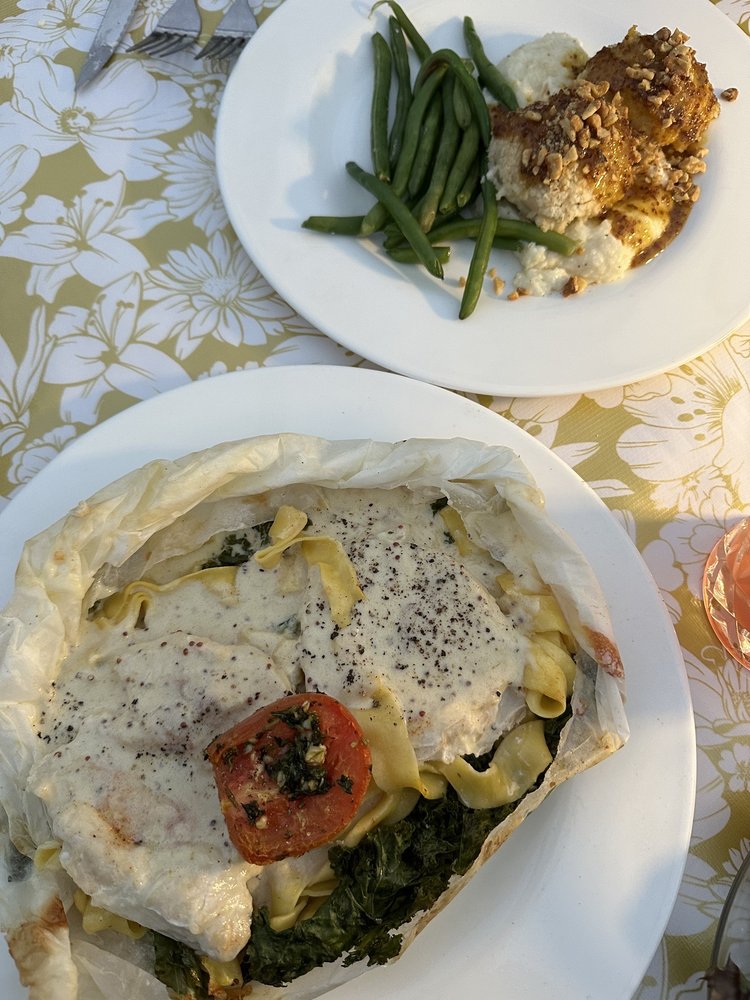 LAST RESORT GRILL - 524 Photos & 791 Reviews - 174-184 W Clayton St ...