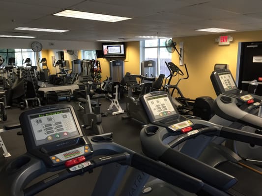 GOLD’S GYM AUSTIN BEE CAVES - Updated December 2025 - 18 Photos & 135 ...