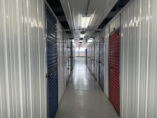 MINI MALL STORAGE - Updated October 2025 - 27 Photos - 1109 Alfred St ...