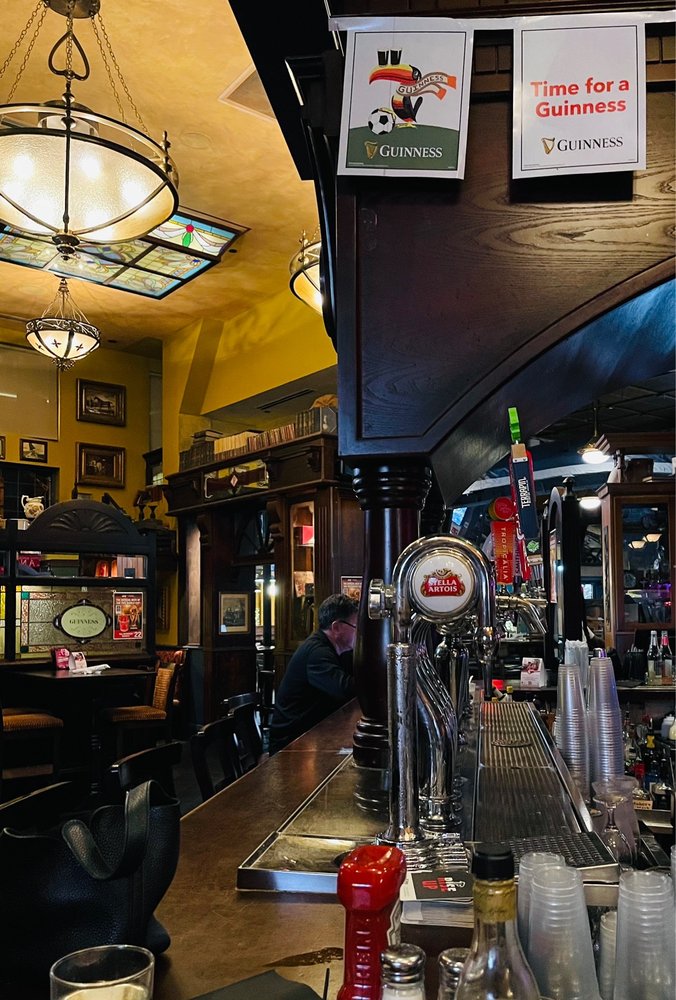 FADÓ IRISH PUB - Updated October 2025 - 408 Photos & 561 Reviews - 273 ...