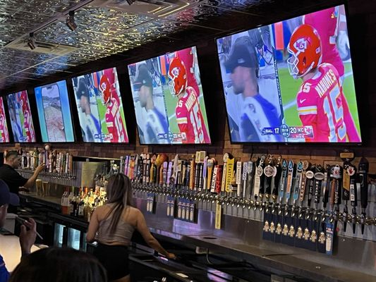 THE UNION DRAFTHOUSE CANYONS - Updated October 2025 - 54 Photos & 32 ...