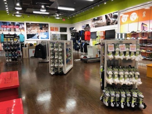 FIT2RUN, THE RUNNER’S SUPERSTORE - Updated December 2025 - 17 Photos ...