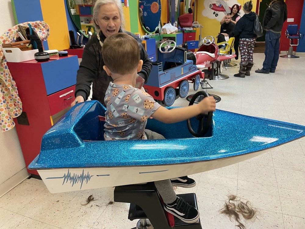 FUN KUTS - Updated November 2025 - 57 Photos & 99 Reviews - 3815 S ...