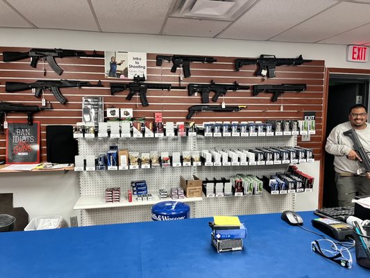 ELITE FIREARMS & TRAINING - Updated October 2025 - 17 Photos & 16 ...