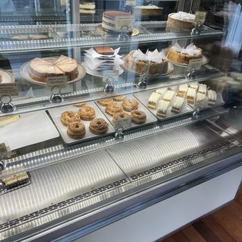 FOURNÉE BAKERY - Updated May 2024 - 839 Photos & 613 Reviews - 2912 ...