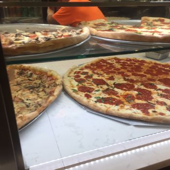 Reviews of KORONET PIZZA - Updated September 2024 - 364 Photos & 694 ...