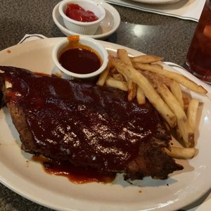 THE ORIGINAL MONTGOMERY INN - 203 Photos & 449 Reviews - 9440 ...