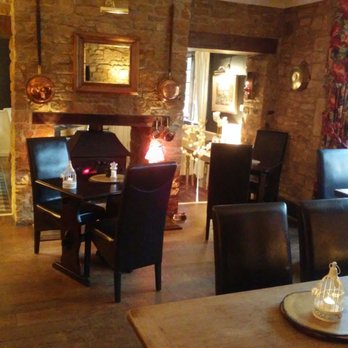 THE KINGS ARMS INN - Updated September 2024 - 18 Photos - Montacute ...