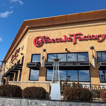 THE CHEESECAKE FACTORY - Updated August 2025 - 441 Photos & 408 Reviews ...