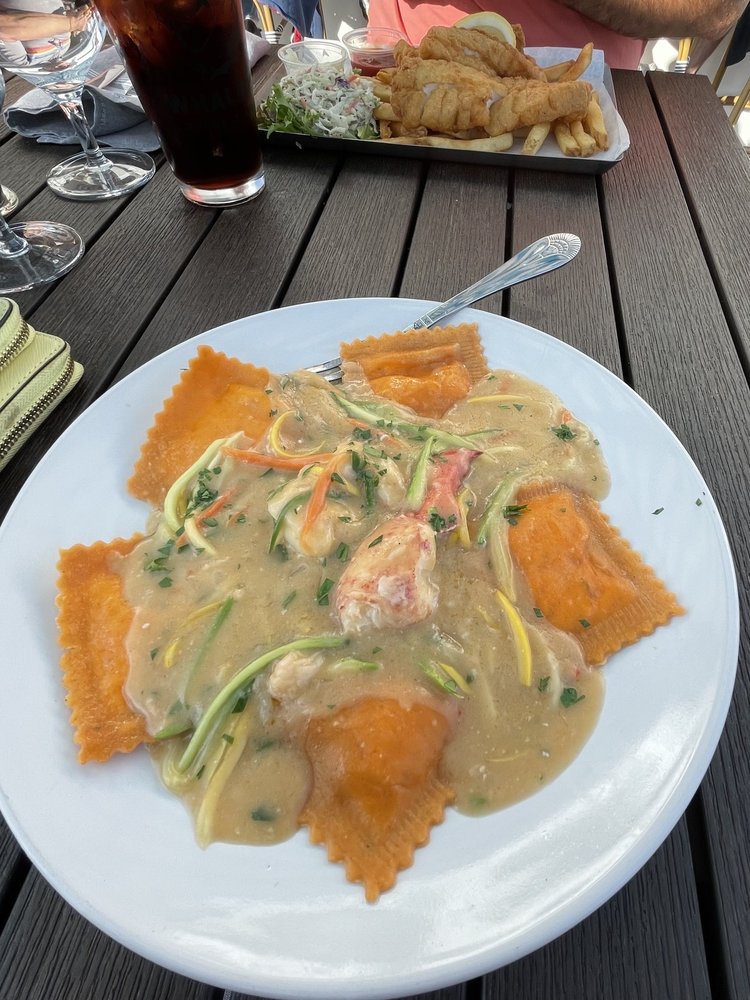 FAT TUNA - 30 Photos & 16 Reviews - 378 Rope Ferry Rd, Waterford ...