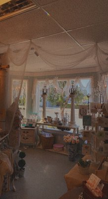 BARN & CHARM - Updated December 2025 - 215 Photos & 58 Reviews - 22700 ...