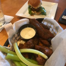 FARDOWNERS RESTAURANT - Updated September 2025 - 115 Photos & 235 ...