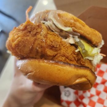 LEGEND HOT CHICKEN - Updated March 2025 - 201 Photos & 195 Reviews ...